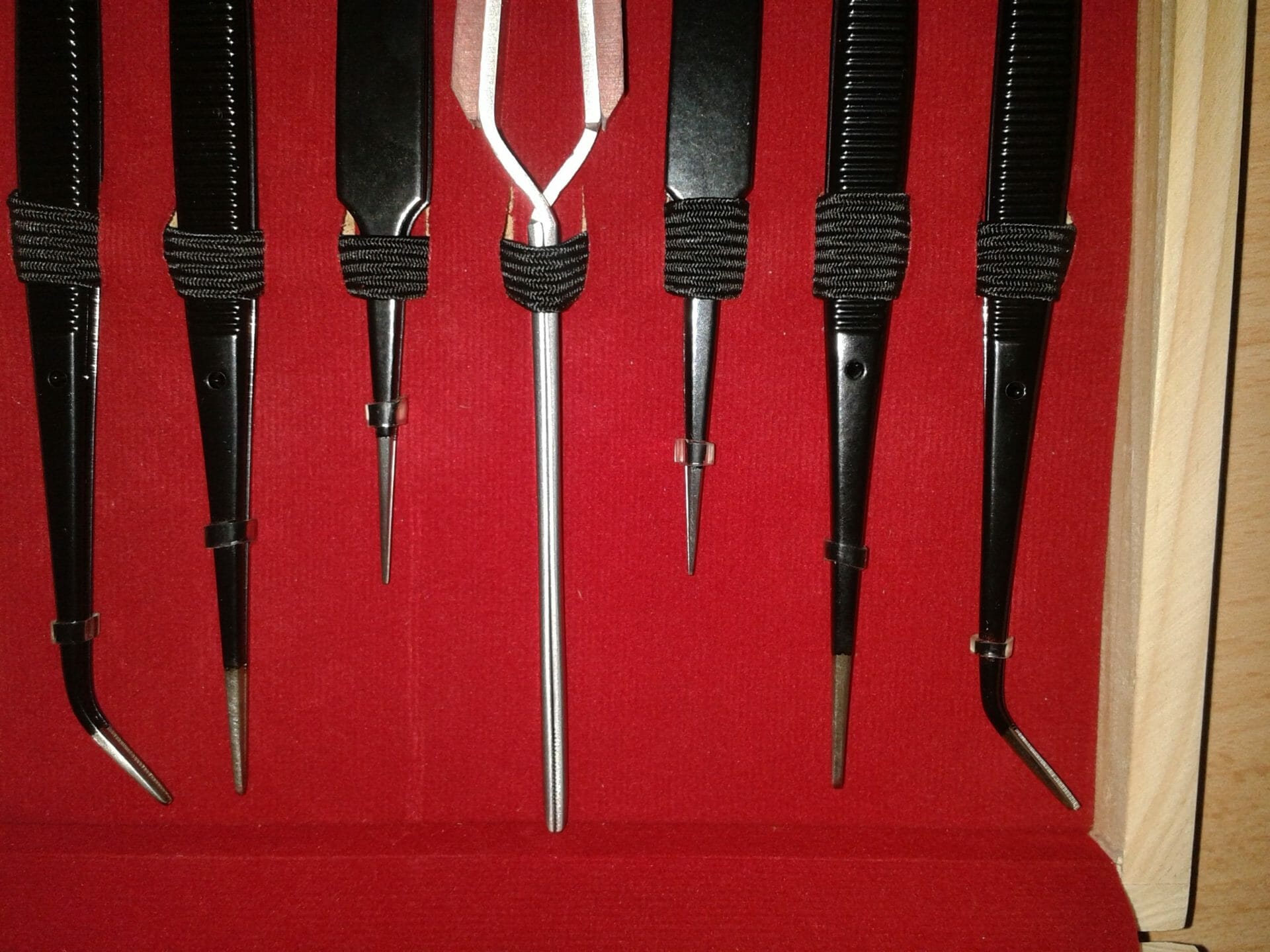 Kit "Cryo Tools" in wood box - Delta Microscopies